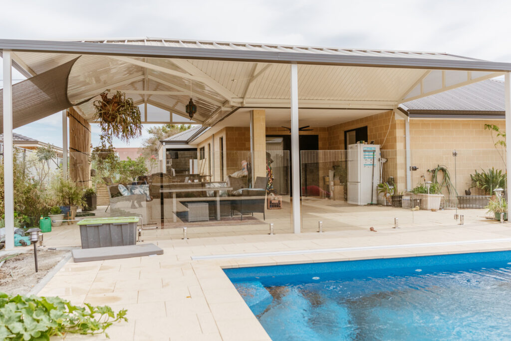 Gable vs Hip End Patio Roofs: Which One is Right for You - Aussie Patio ...